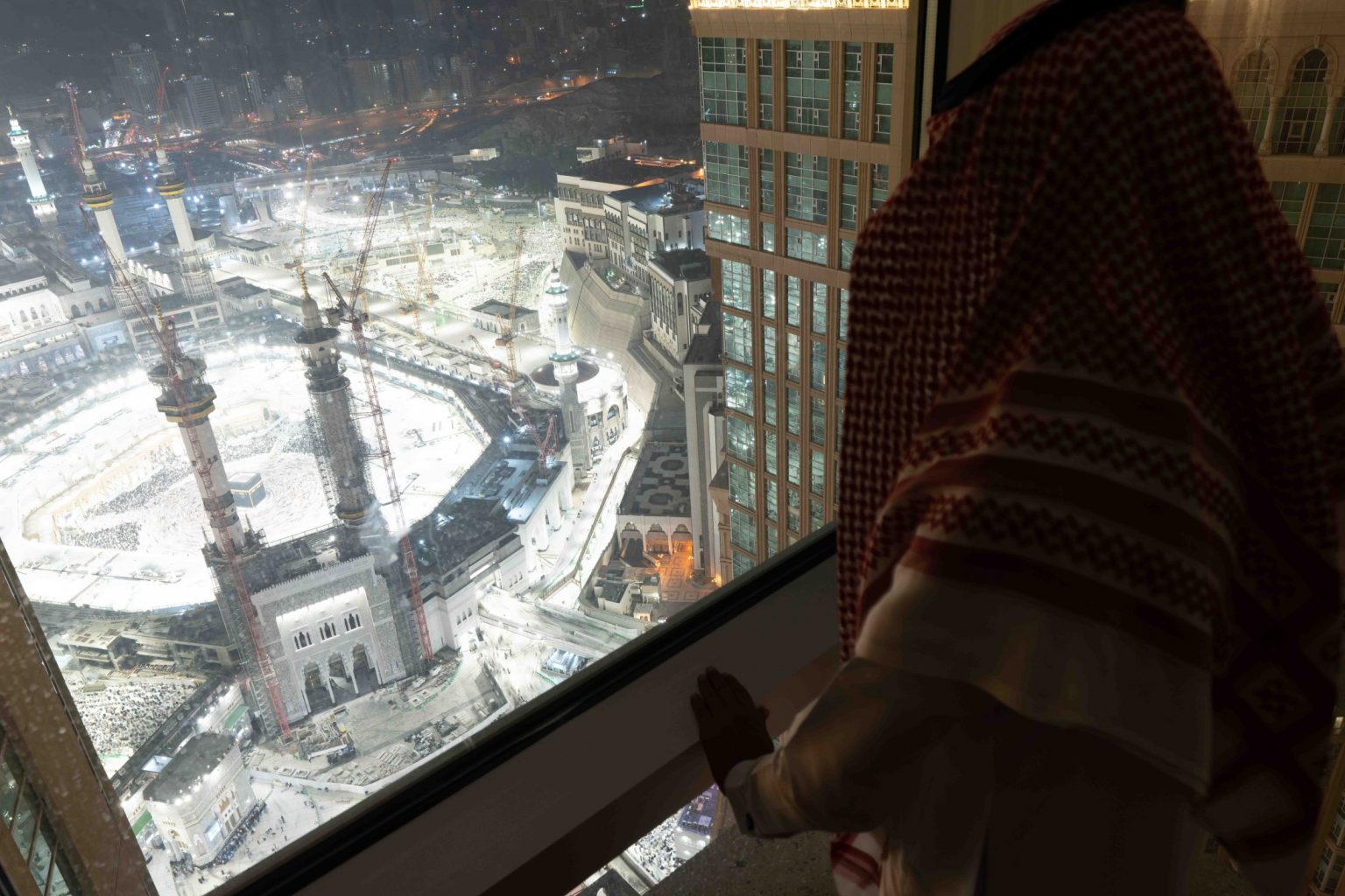 Pullman ZamZam Makkah - CLASSIC ROOM, 2 Single Size Beds, Partial Kaaba ...